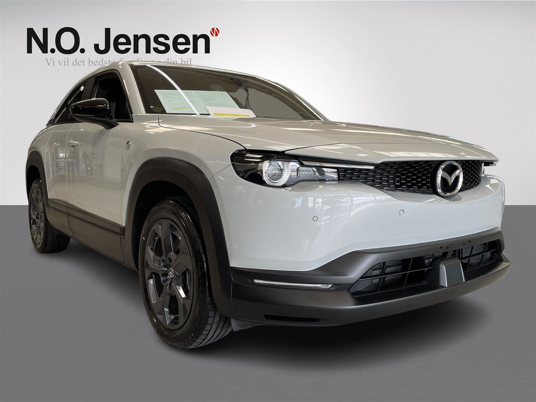 Mazda MX-30 0,8 e-Skyactiv R-EV Plugin-hybrid Exclusive-Line 170HK 5d ...