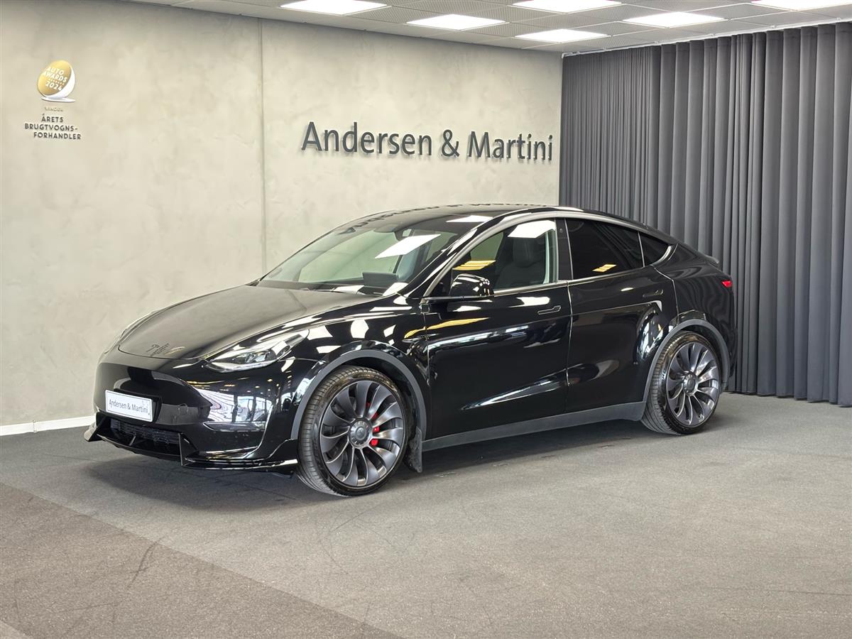 Tesla Model Y EL Performance EAP AWD 534HK 5d Aut. på lager
