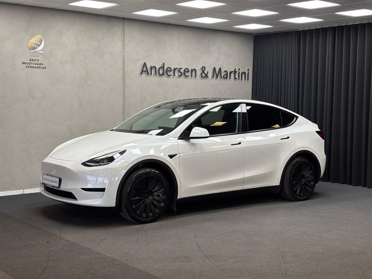 Tesla Model Y EL Long Range RWD 340HK 5d Aut. på lager