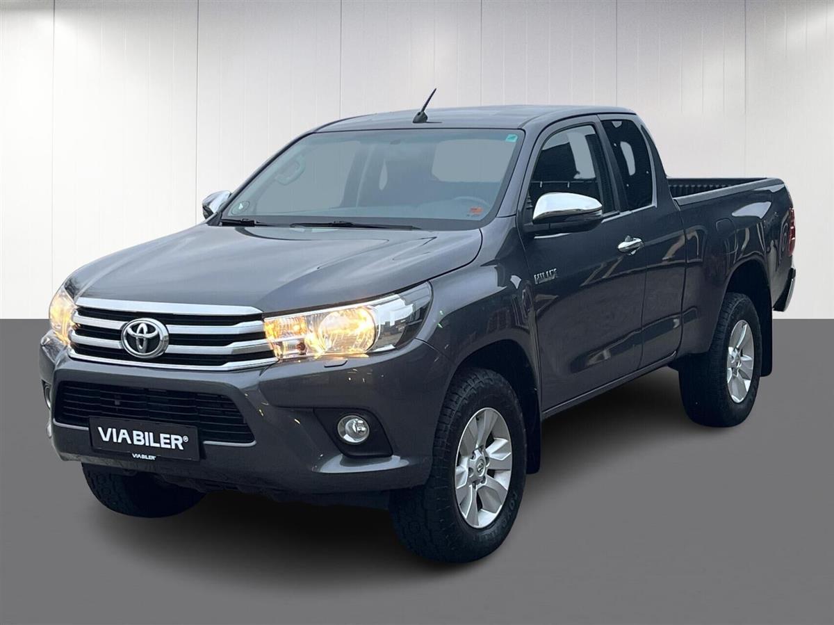 Toyota HiLux Extra Cab 2,4 D-4D T3 4x4 150HK Pick-Up 6g | Via Biler